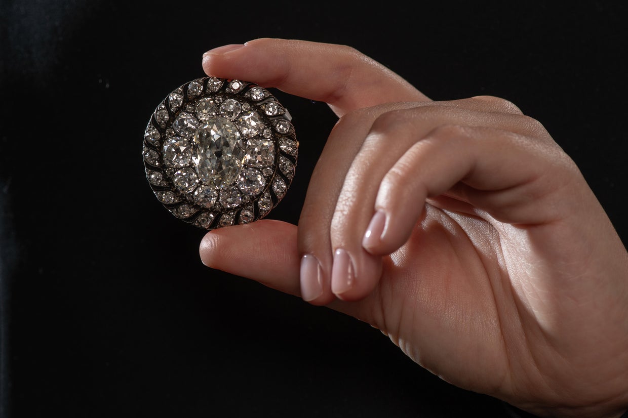 Diamond brooch Napoleon lost while fleeing Waterloo sells for $4.4 ...
