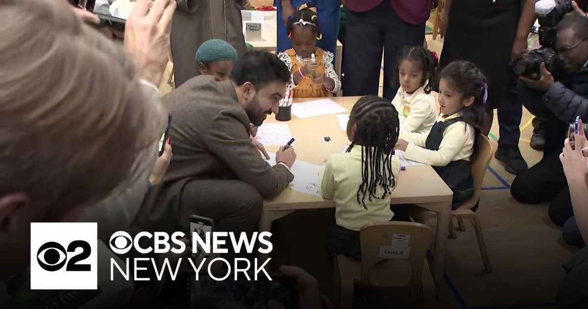 NYC Mayor-elect Zohran Mamdani visits Brooklyn child care center - CBS ...