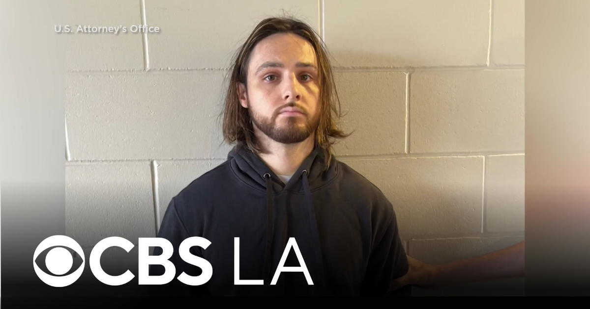 Federal prosecutors lobby to remand Jonathan Rinderknecht - CBS Los Angeles