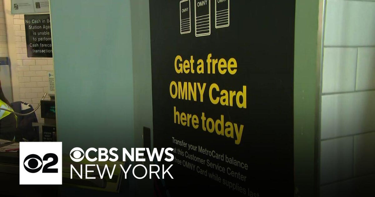MTA giving away OMNY cards as MetroCard is phased out - CBS New York