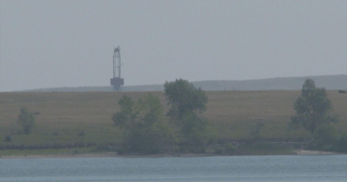 Aurora residents continue fight to stop construction of new fracking ...