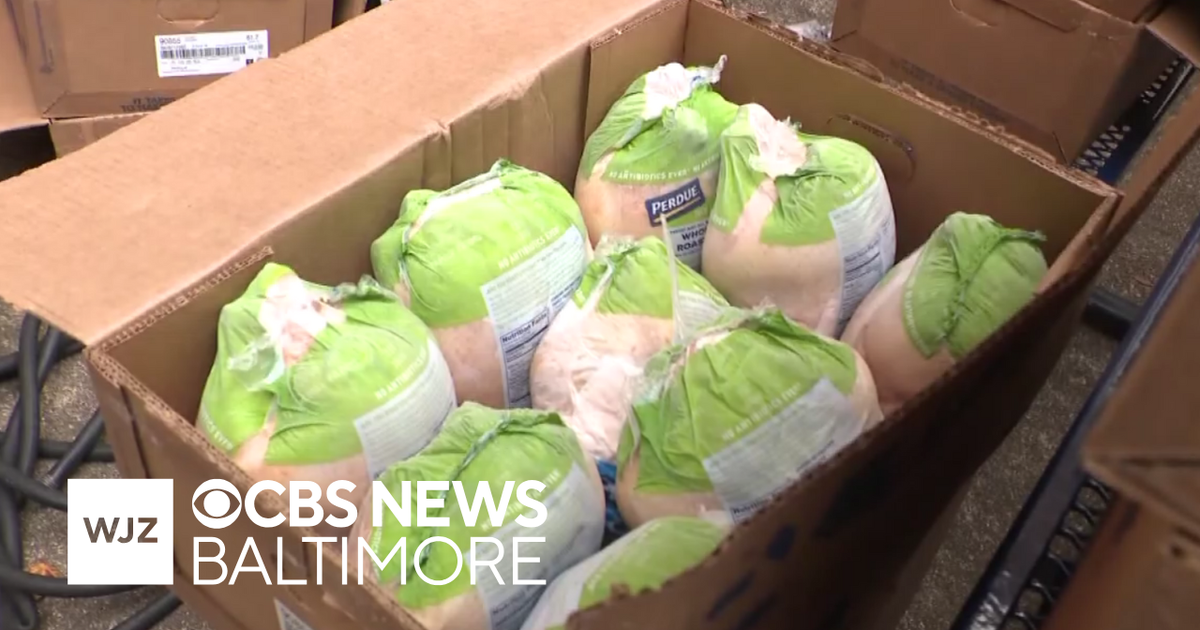 Ed Reed Foundation giving holiday meals to SEED School and Booker T ...