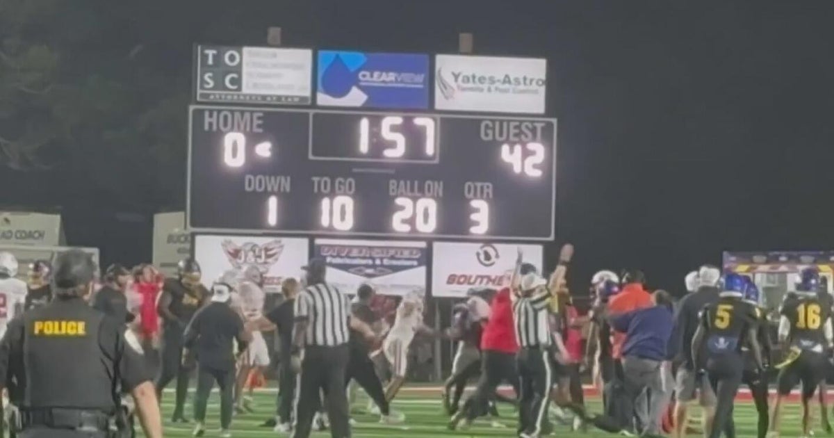 Gainesville High School pushing forward to Friday playoff after viral ...