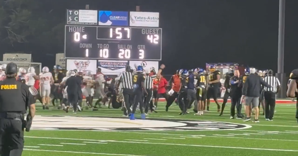 Gainesville High School pushing forward to Friday playoff after viral ...