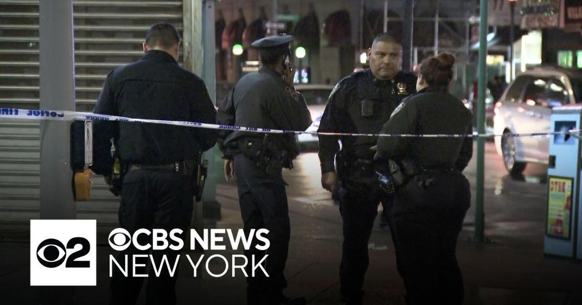2 teens shot in Downtown Brooklyn - CBS New York