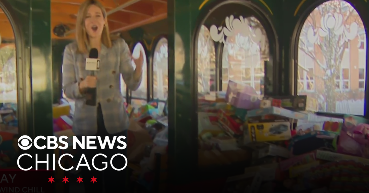 Hop on the CBS News Chicago toy drive trolley - CBS Chicago