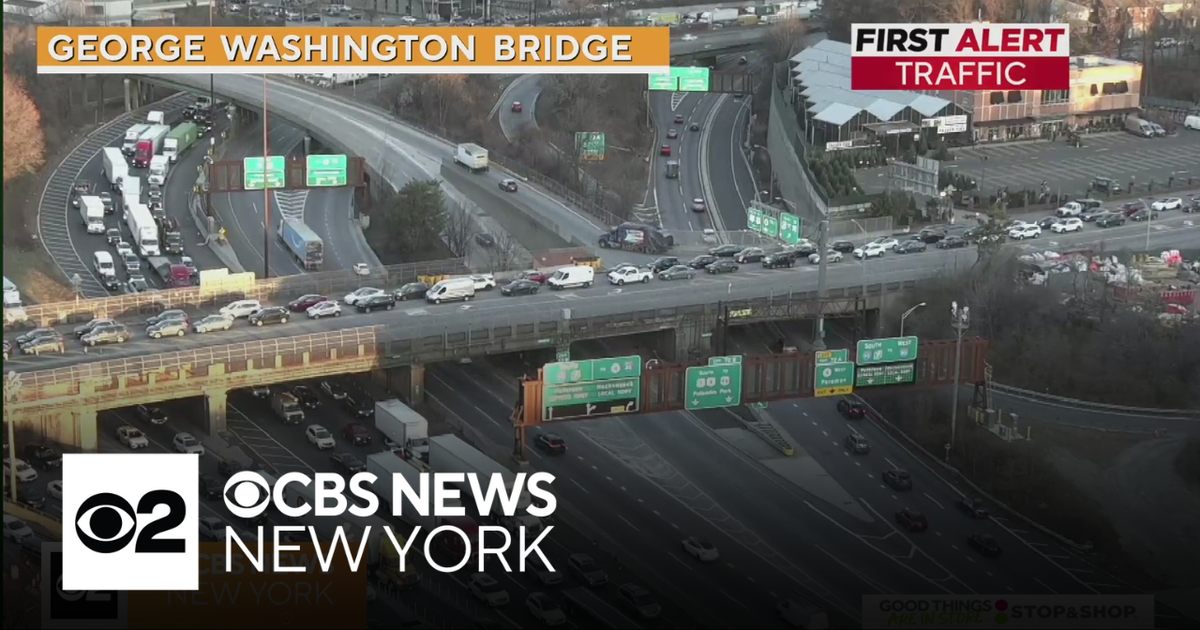 GWB traffic facing up to an hour delay - CBS New York