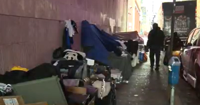 Baltimore outreach team helps people experiencing homelessness - CBS ...