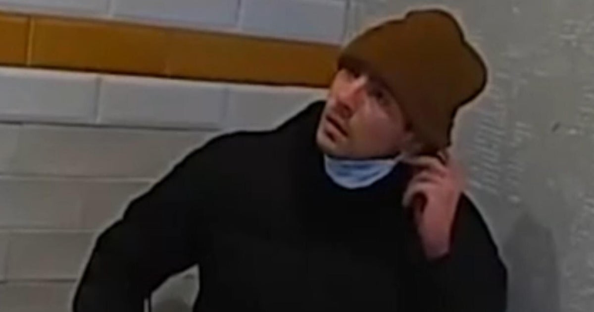 Prosecutors release video of Luigi Mangione's arrest as questions linger about Miranda rights ...