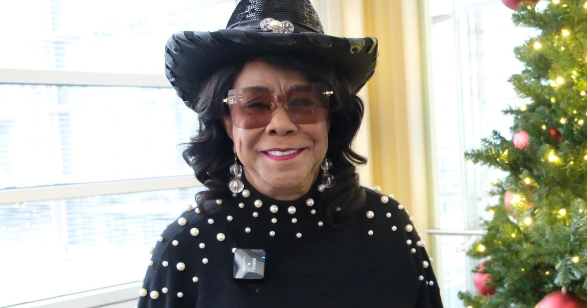 Frederica Wilson commends Eliott Rodriguez’s “extraordinary” 25-year ...