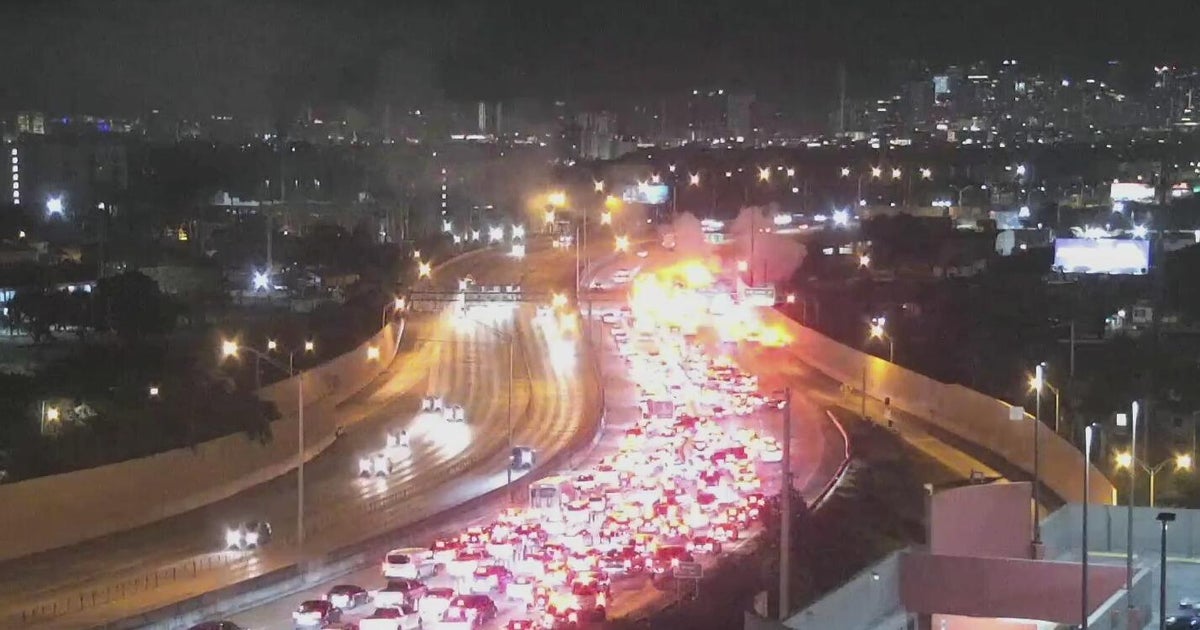 Tractor-trailer fire shuts down southbound I-95 during Friday morning ...