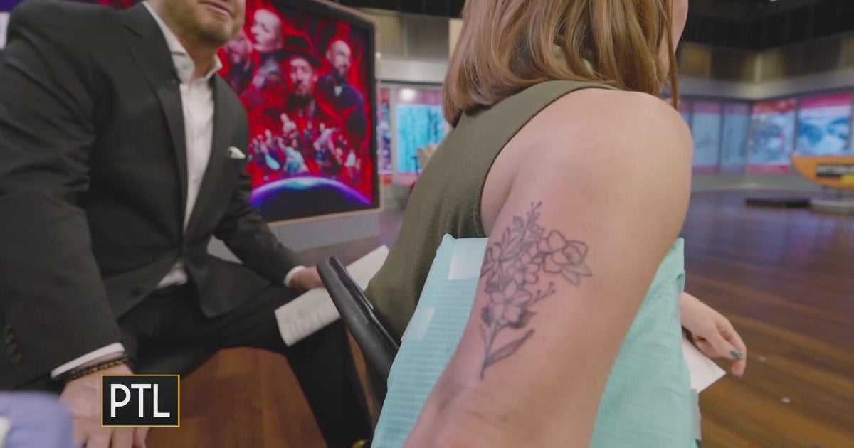 Checking out Heather's new tattoo - CBS Pittsburgh