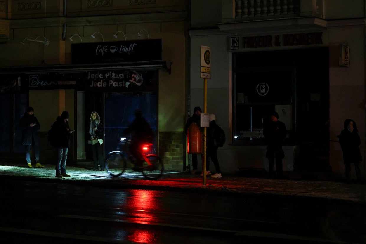 Berlin mayor calls left-wing arson attack behind massive power outage ...