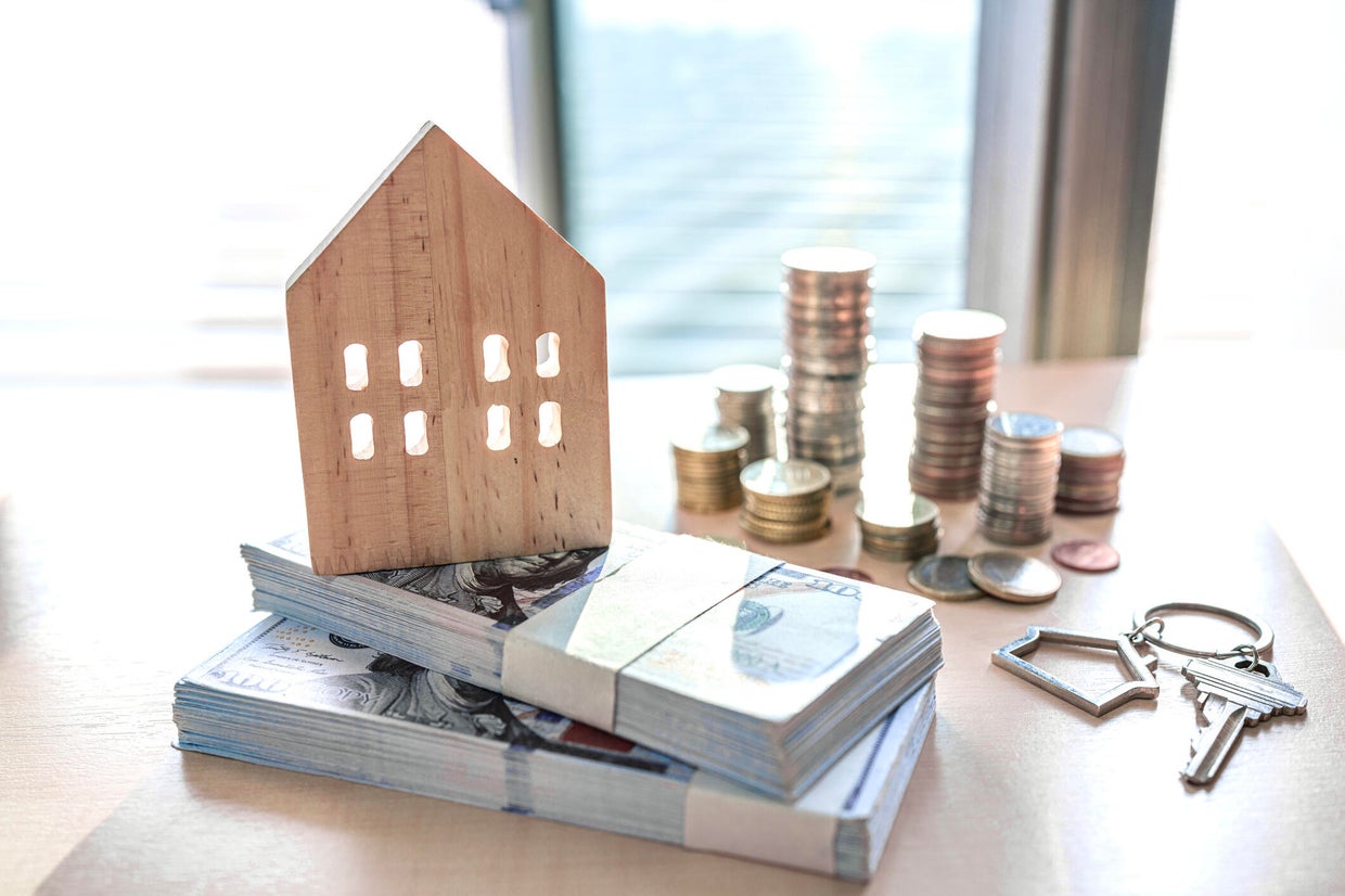 Here's how much a $40,000 home equity loan will cost per month in 2026 ...