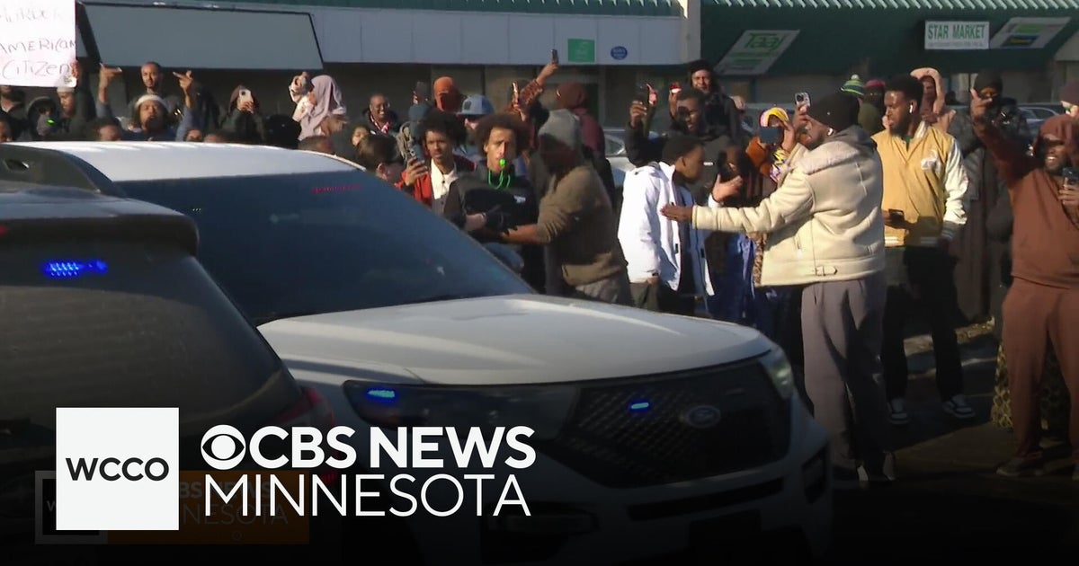 Protesters, law enforcement clash over ICE actions in St. Cloud - CBS ...