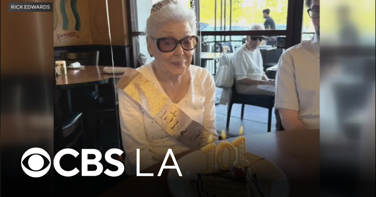 Santa Ana neighbors rescue 101-year-old woman from condo fire - CBS Los ...