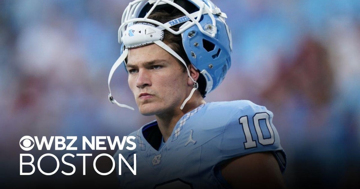 What's it like to coach Drake Maye? Mack Brown reflects on QB's time at ...