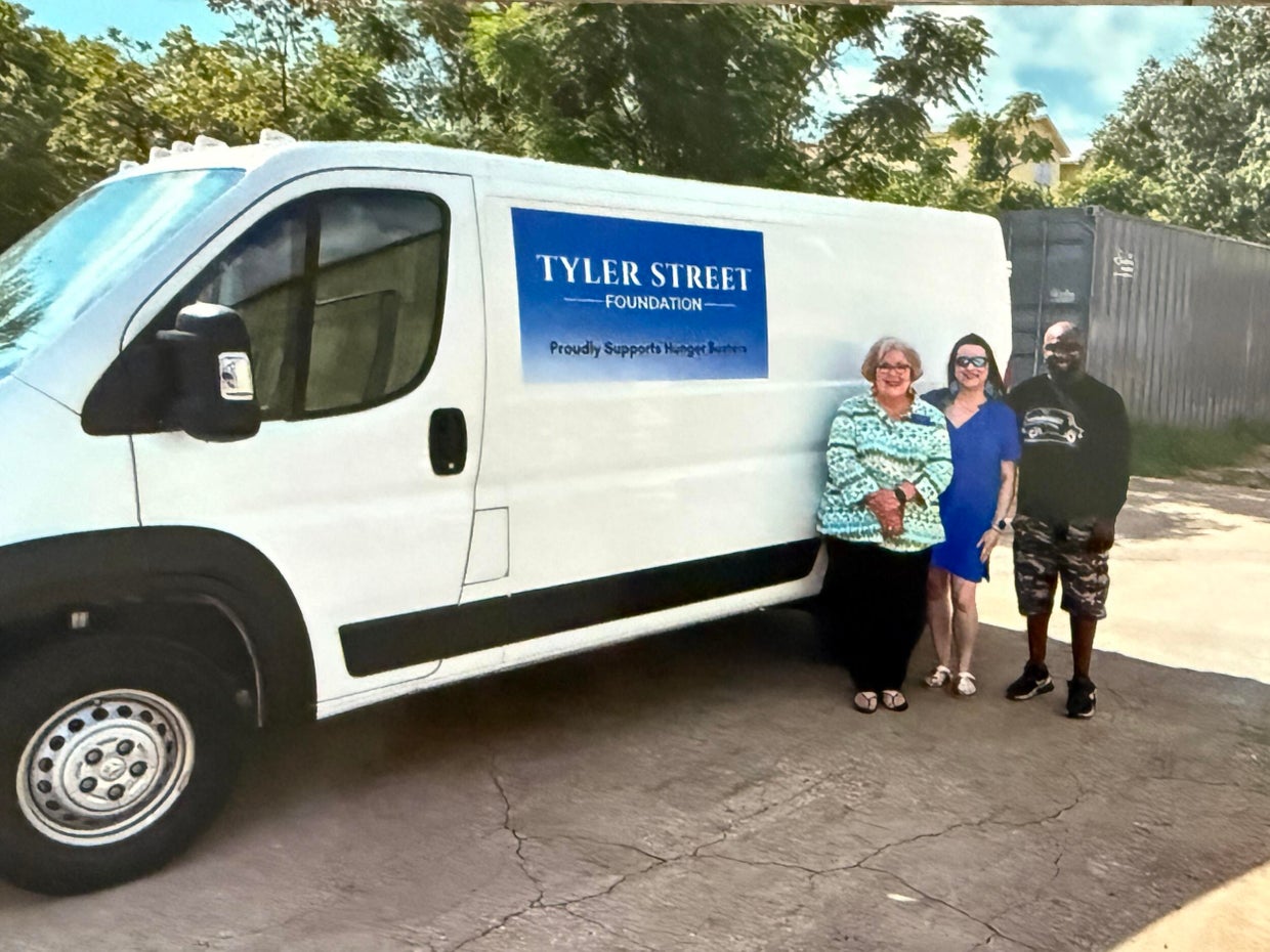 A non-profit fed thousands of hungry Dallas ISD students. A CBS News ...