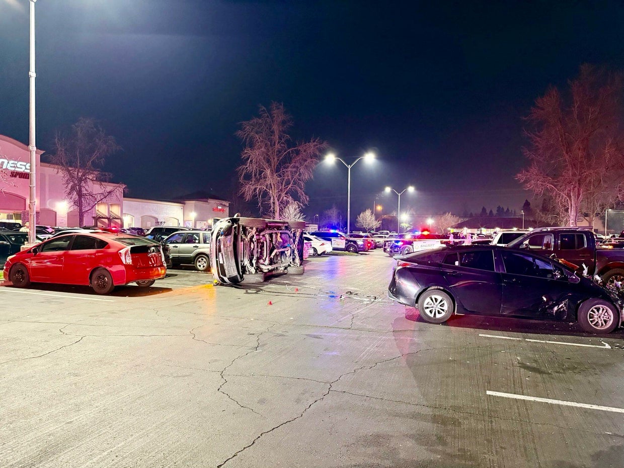 Gunfire strikes fire engine after crash and fight near Sacramento-area ...