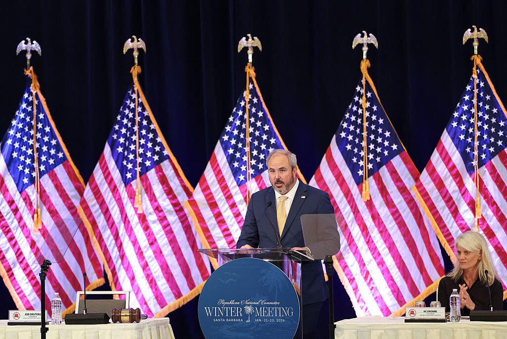 RNC clears the way for "midterm convention" later this year - CBS News