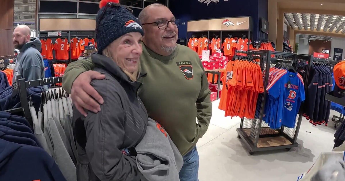 Some Denver fans plan to "huddle and cuddle" in the stands at Mile High ...