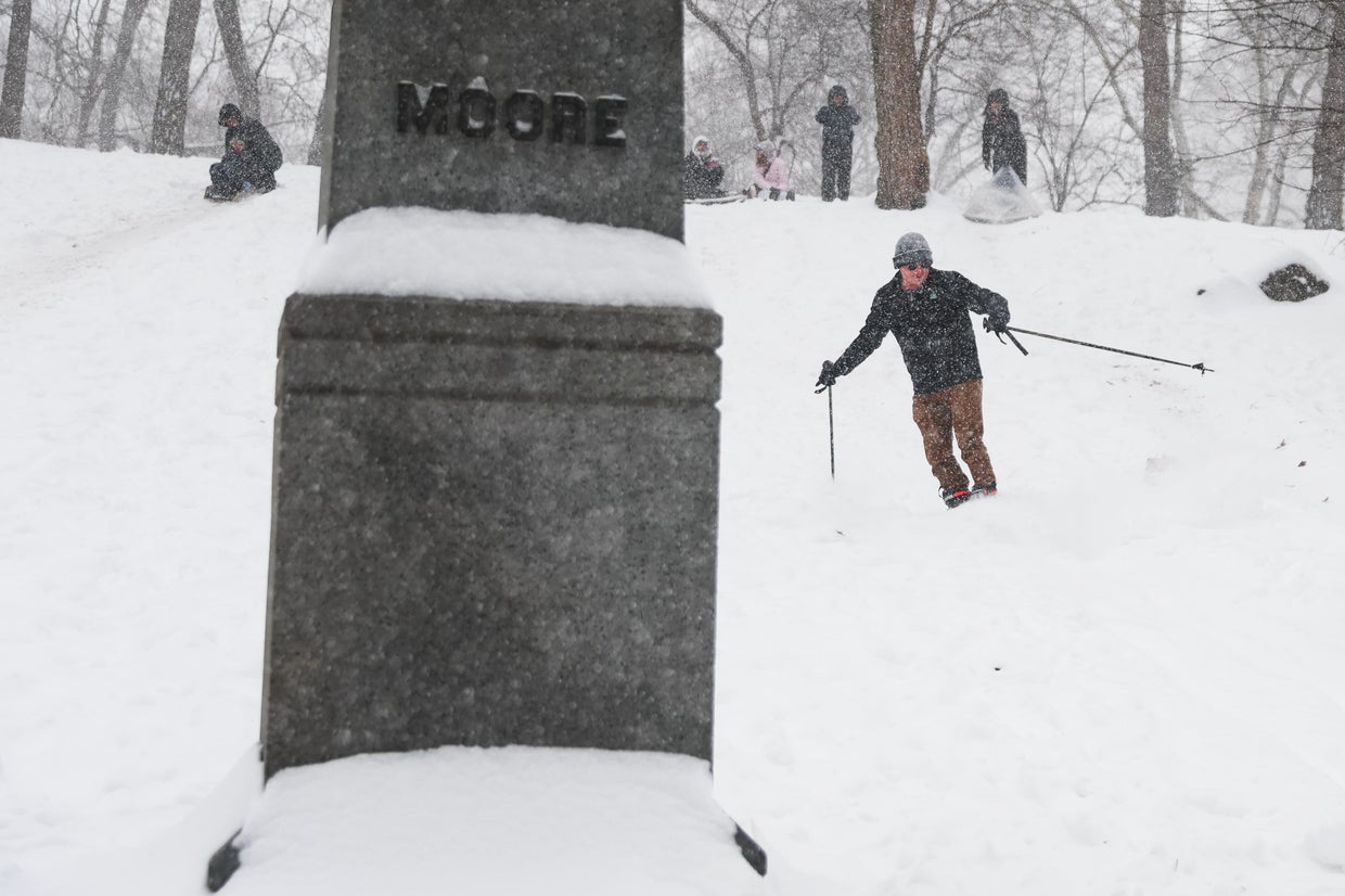 Record-breaking NYC snow totals as Tri-State Area's winter storm ...