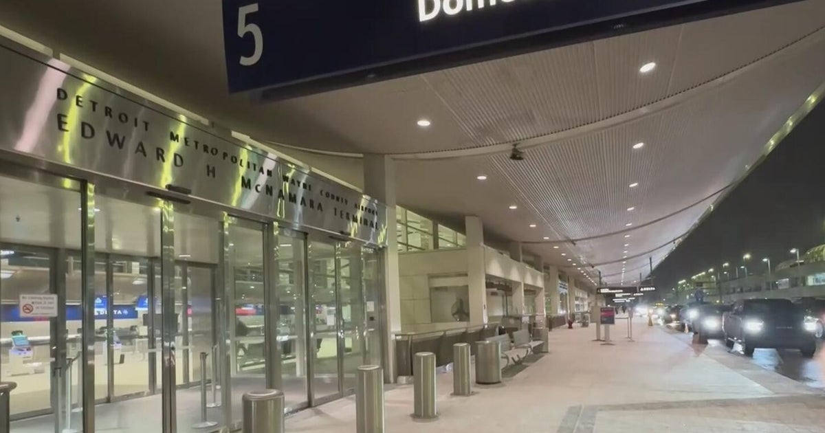 Ground stop lifted after "emergency" at Detroit Metro Airport - CBS Detroit