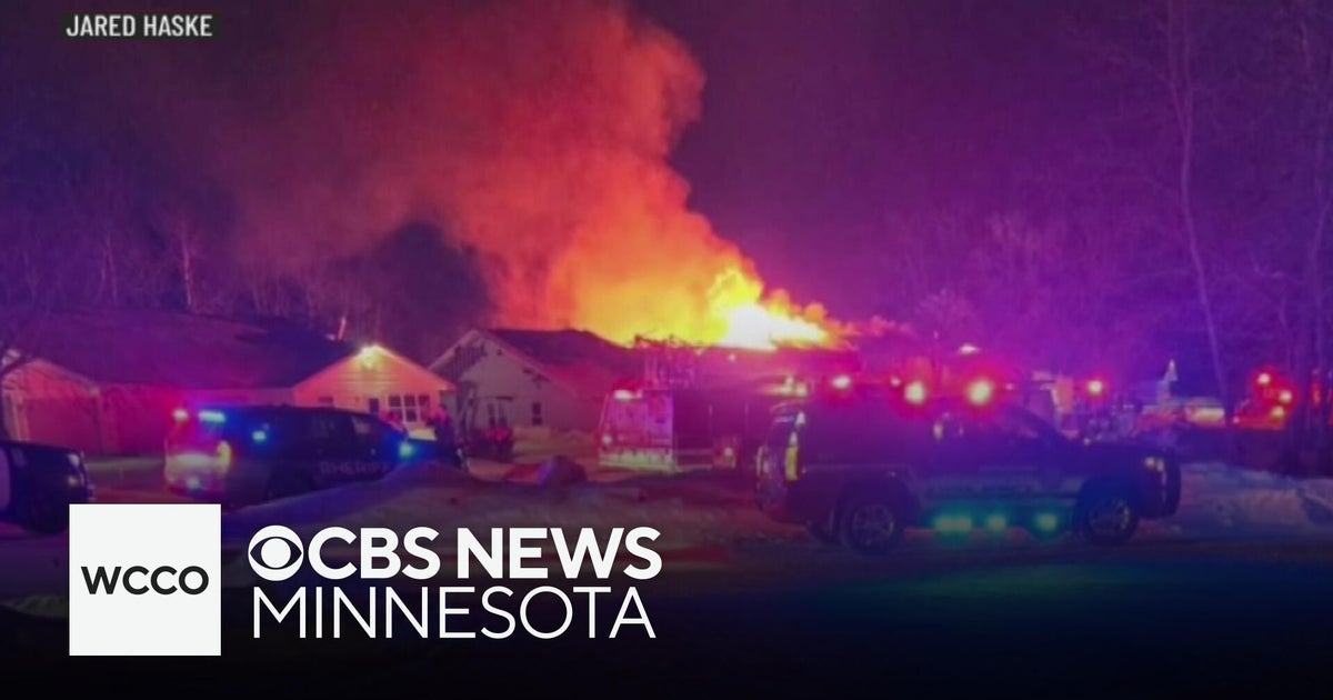 2 dead, 8 hurt in Minnesota home explosion - CBS Minnesota