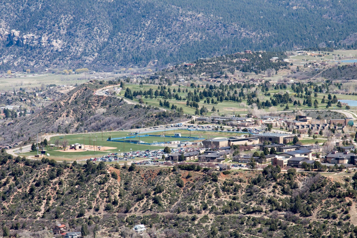 Colorado college student arrested in alleged murder-for-hire plot - CBS ...