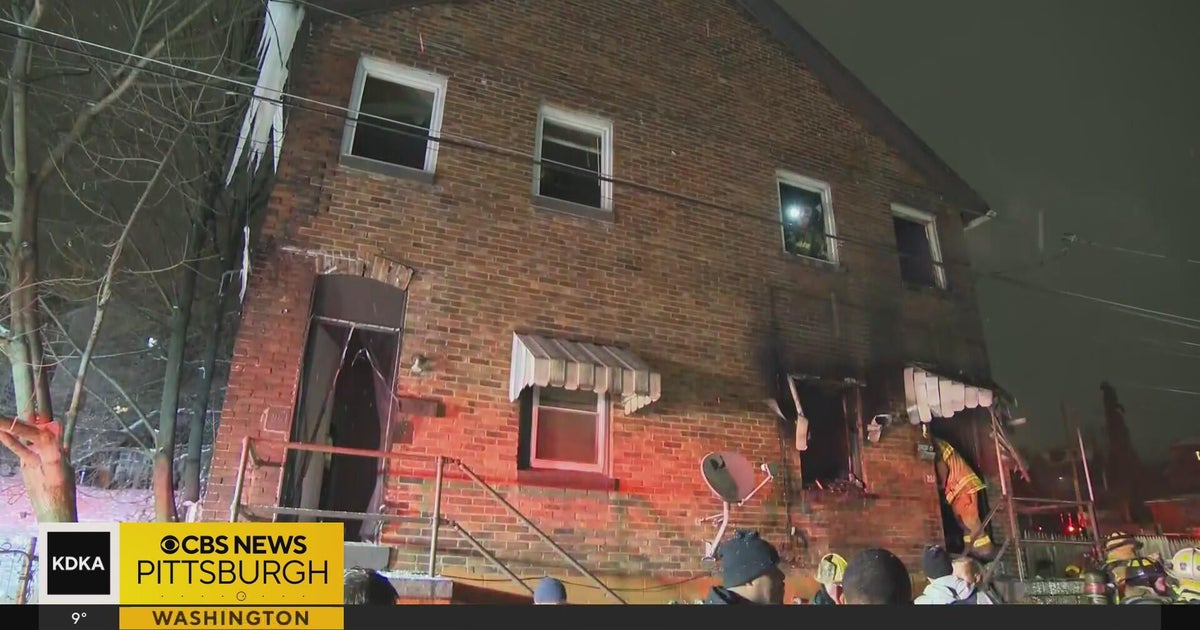 One killed in house fire in Braddock - CBS Pittsburgh