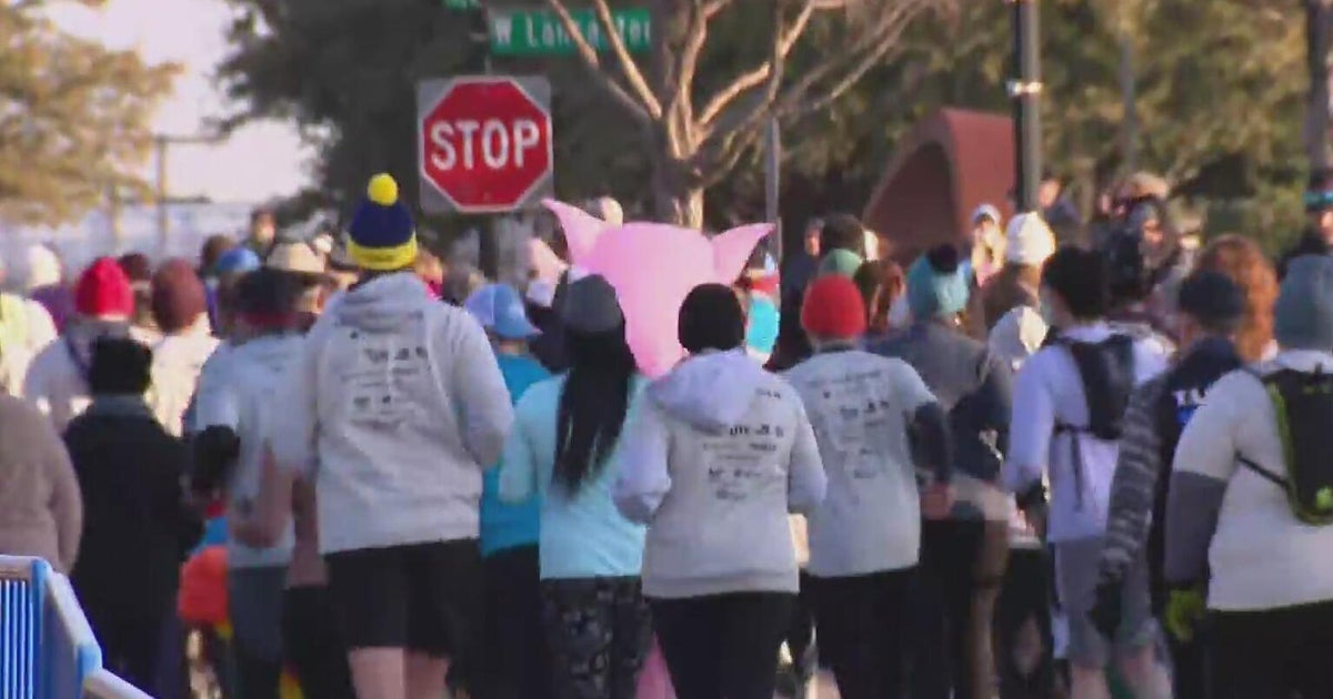 Runners pack Fort Worth as Cowtown Marathon kicks off with expo and ...