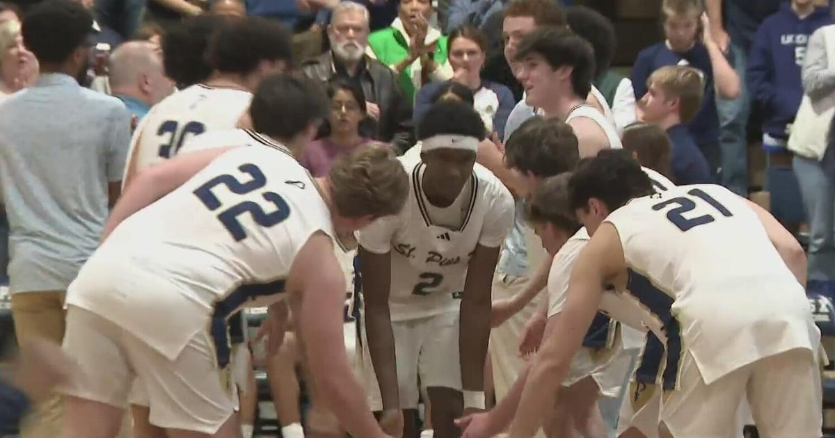 St. Pius X boys basketball team proud of undefeated season - CBS Atlanta