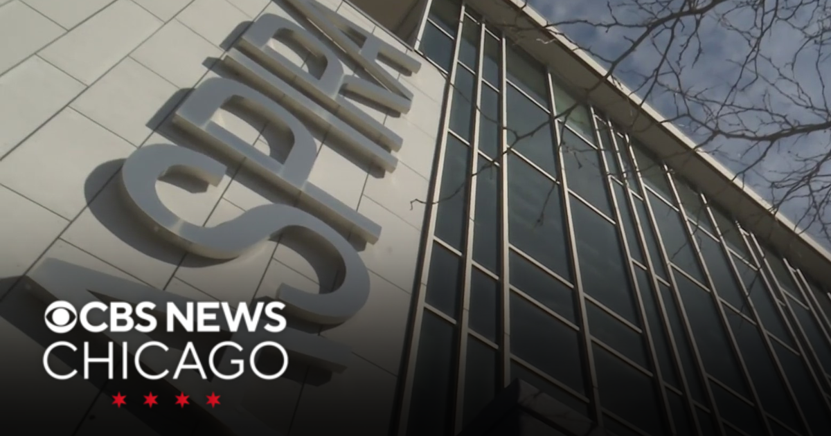 2 Chicago charter schools to close by mid-year - CBS Chicago