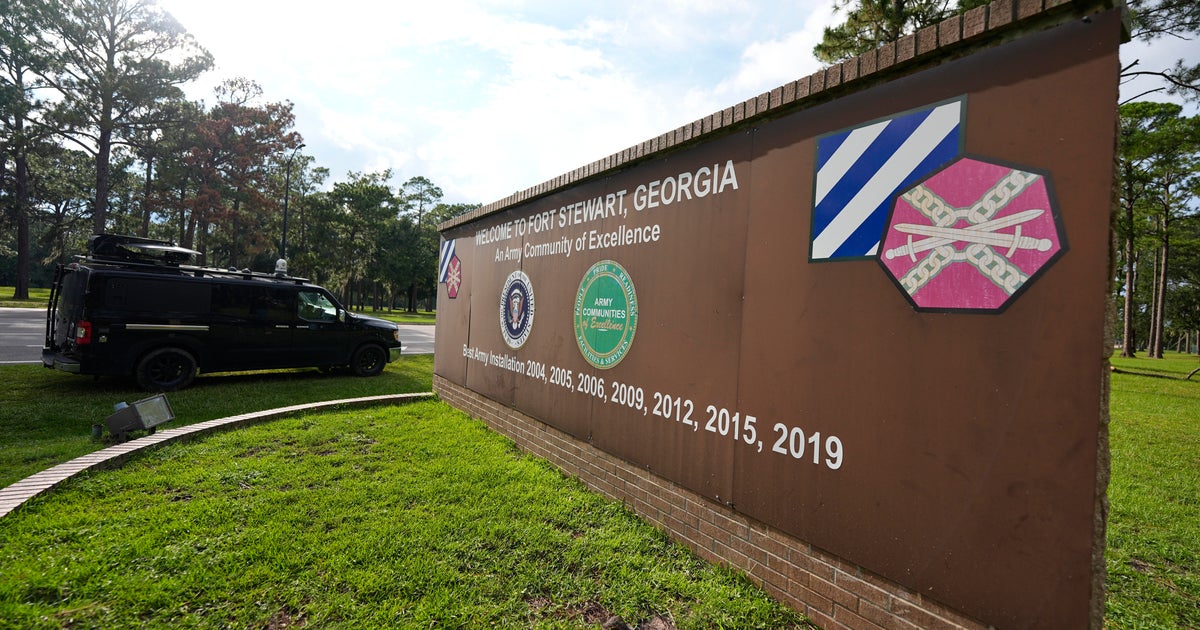 Army sergeant accused of shooting 5 coworkers at Georgia base wants to ...