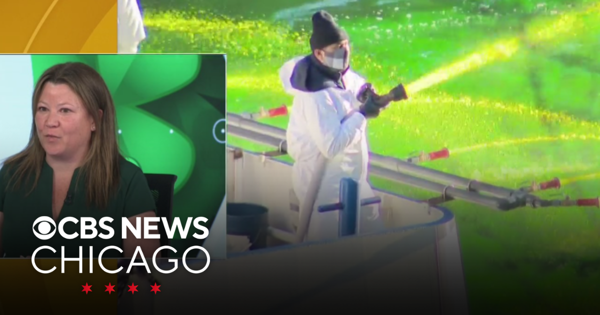 Getting ready for Chicago's River dyeing on Saturday - CBS Chicago