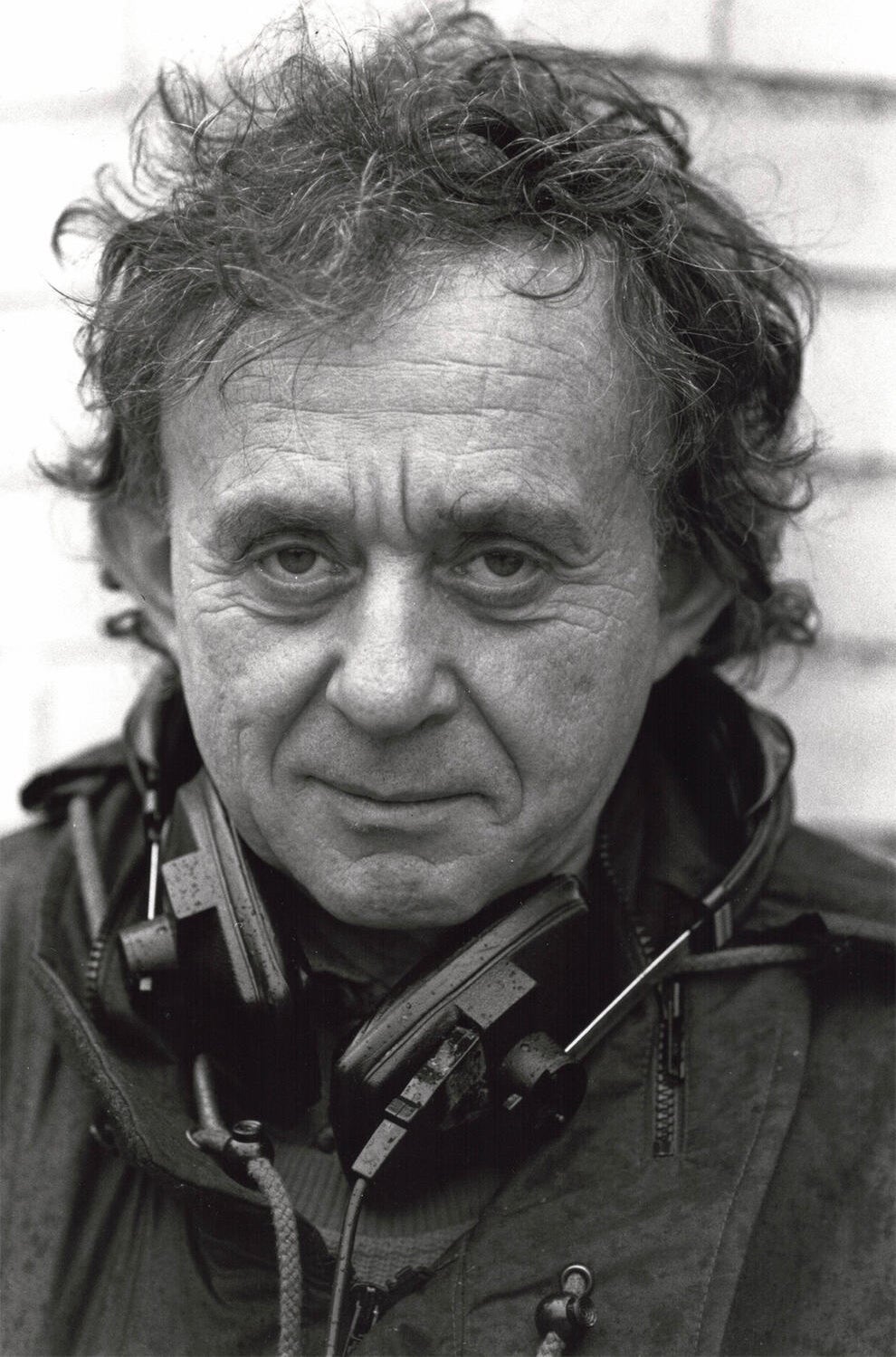 A tribute to documentary filmmaker Frederick Wiseman - CBS News