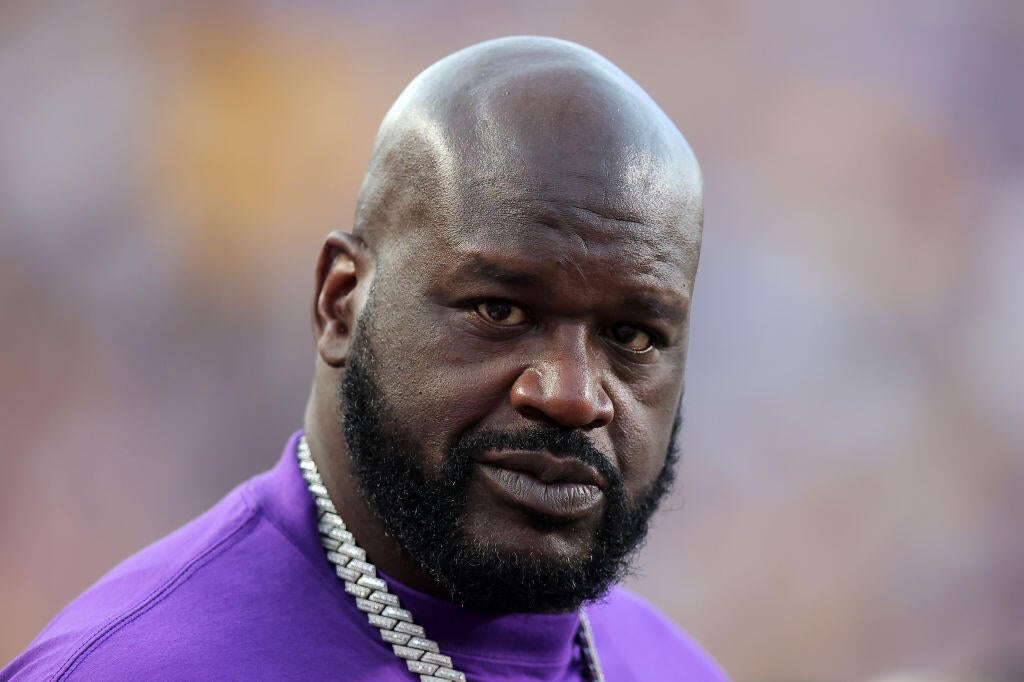 Shaquille O'Neal offers to pay funeral expenses for 12-year-old girl ...