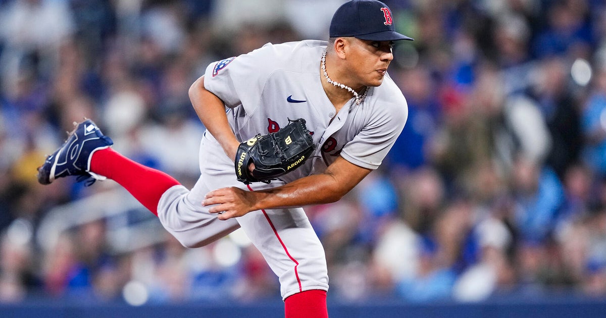 Suárez fires 8 dominant innings as Red Sox blank Blue Jays 5-0 for ...