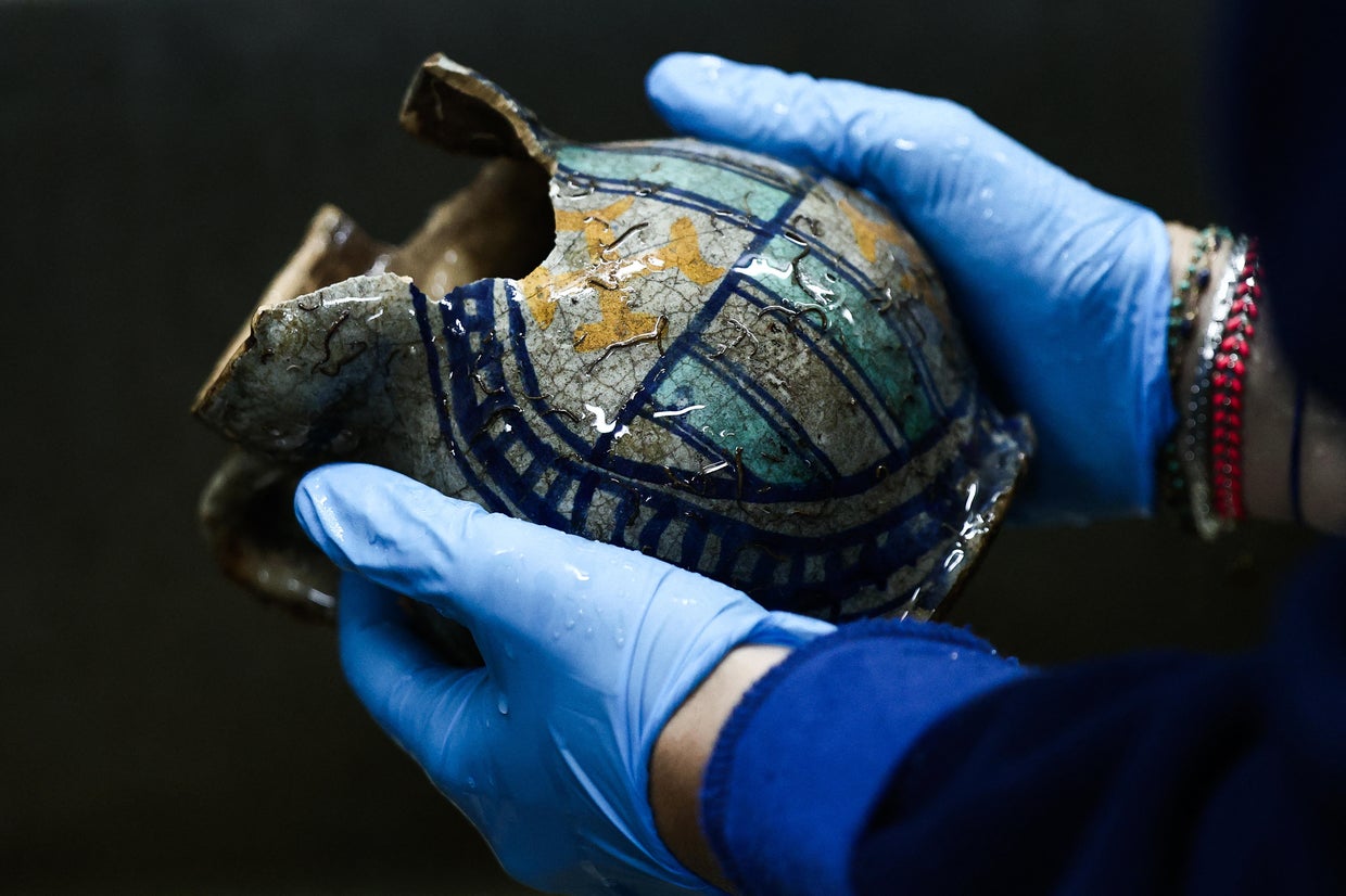 Robot exploring France's deepest shipwreck finds cannons and ceramics ...