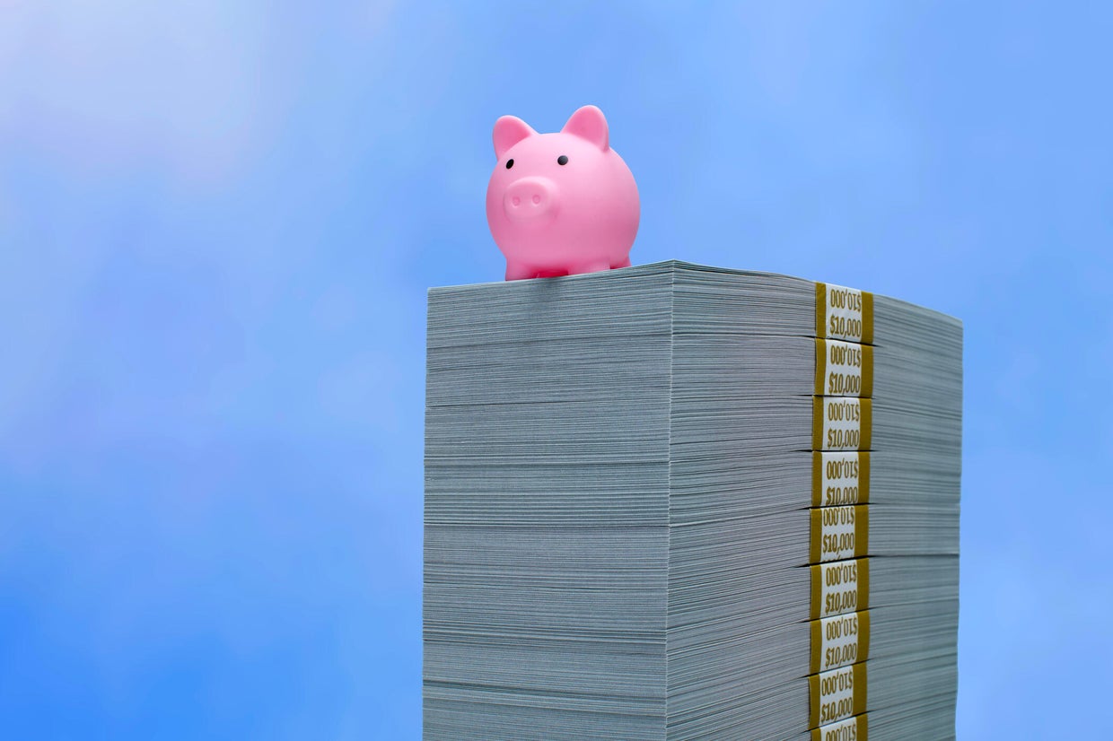 Here's how much interest a $150,000 high-yield savings account can earn ...