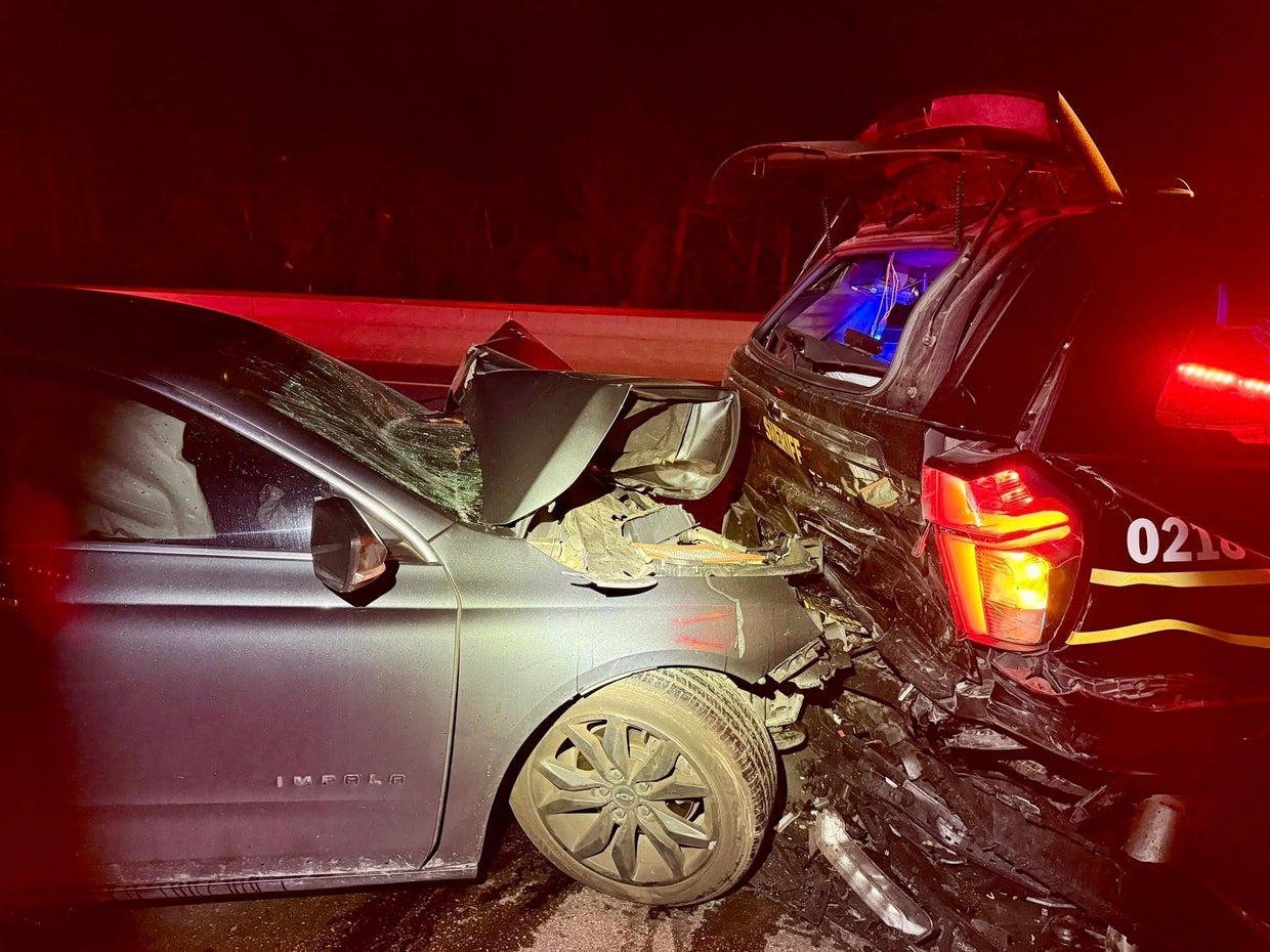Driver critically injured after crashing into Oakland County Sheriff's ...