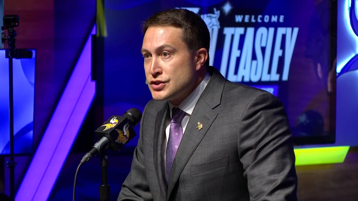 Minnesota Vikings make GM-head coach duopoly clear as team introduces ...