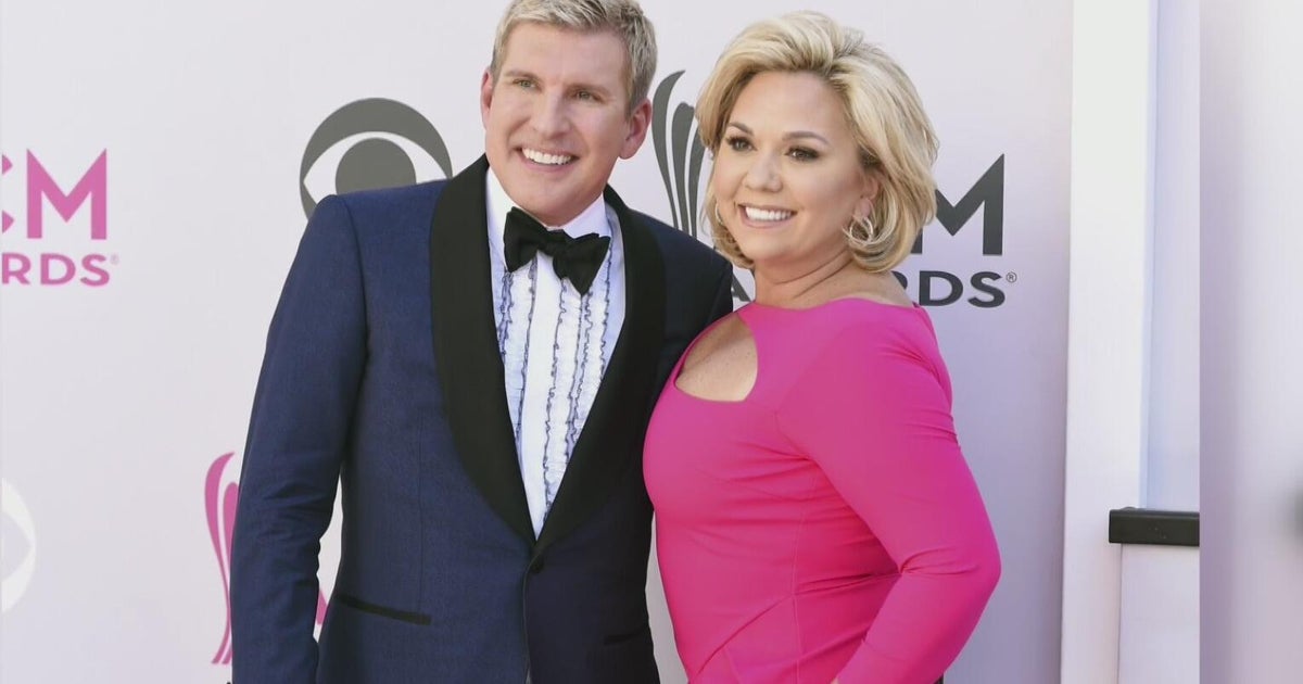 Chrisleys sue Atlanta law firm for $25M over fraud case handling - CBS ...